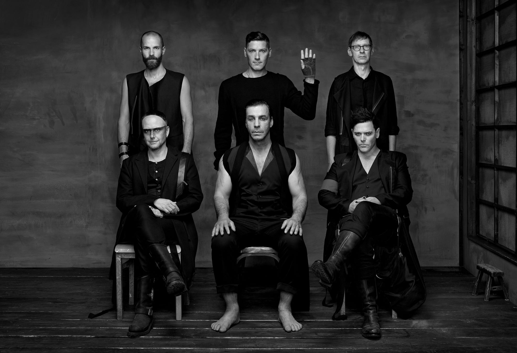 RAMMSTEIN anuncia nuevo álbum y lanza primer single - The Metal Family