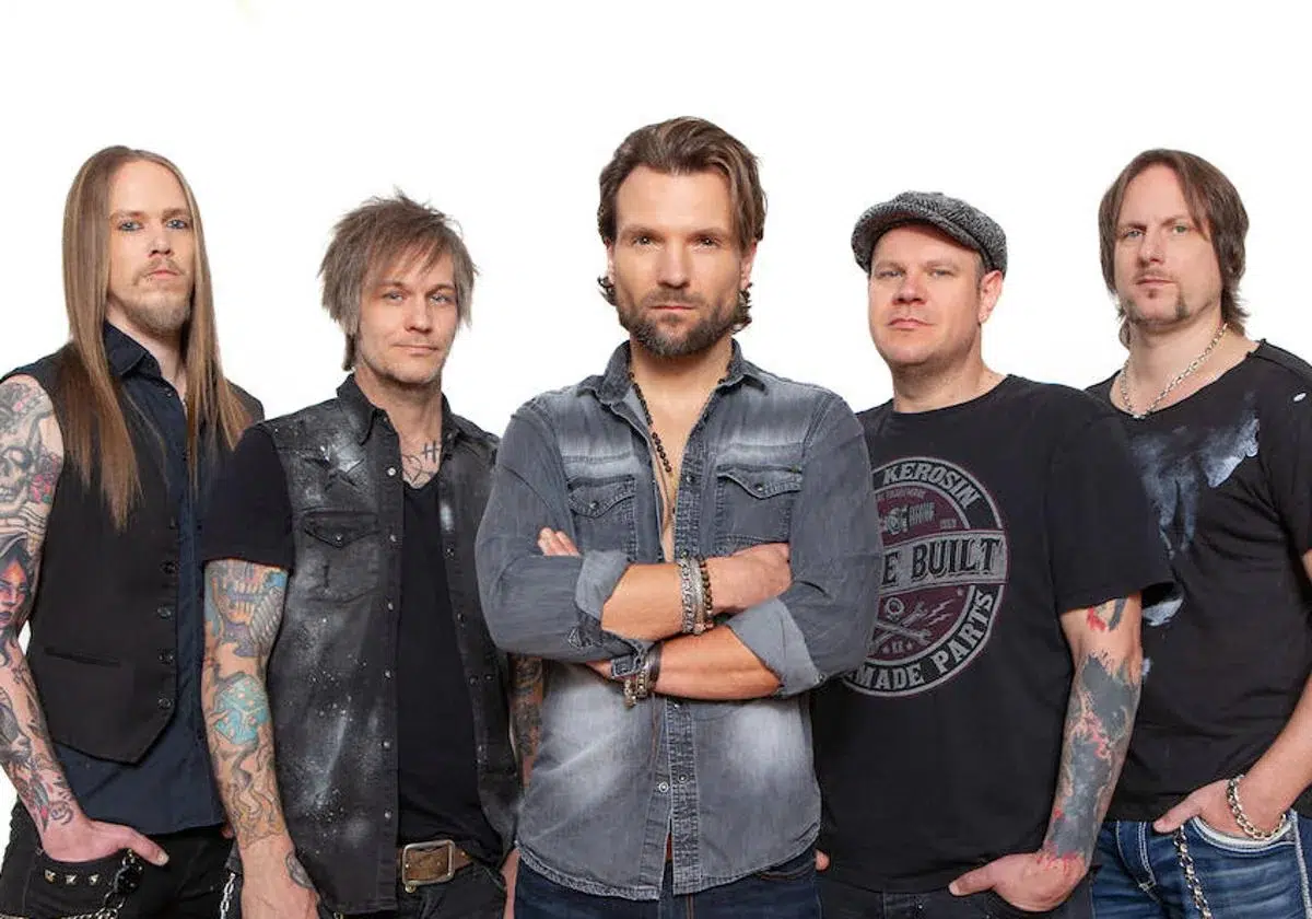 THE NEW ROSES da un paso más hacia su nuevo disco con el lanzamiento de ...