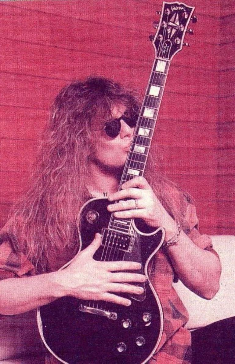 Fallece John Sykes - The Metal Family